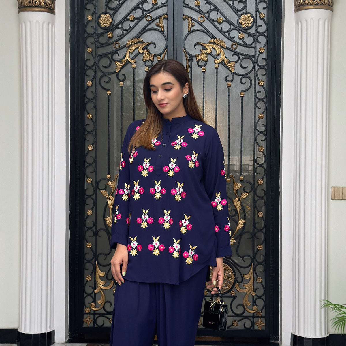 Threaded Treasure two pc – Momina Ammar